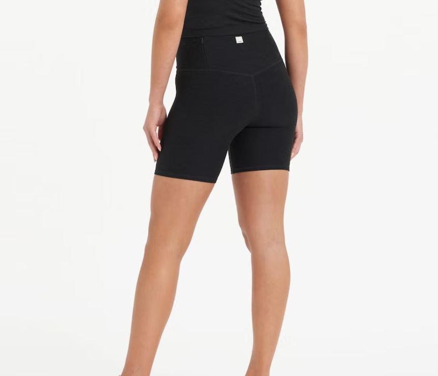 WOMEN'S CLEAN ELEVATION SHORTY 6" - BLACK | Performance Running Outfitters